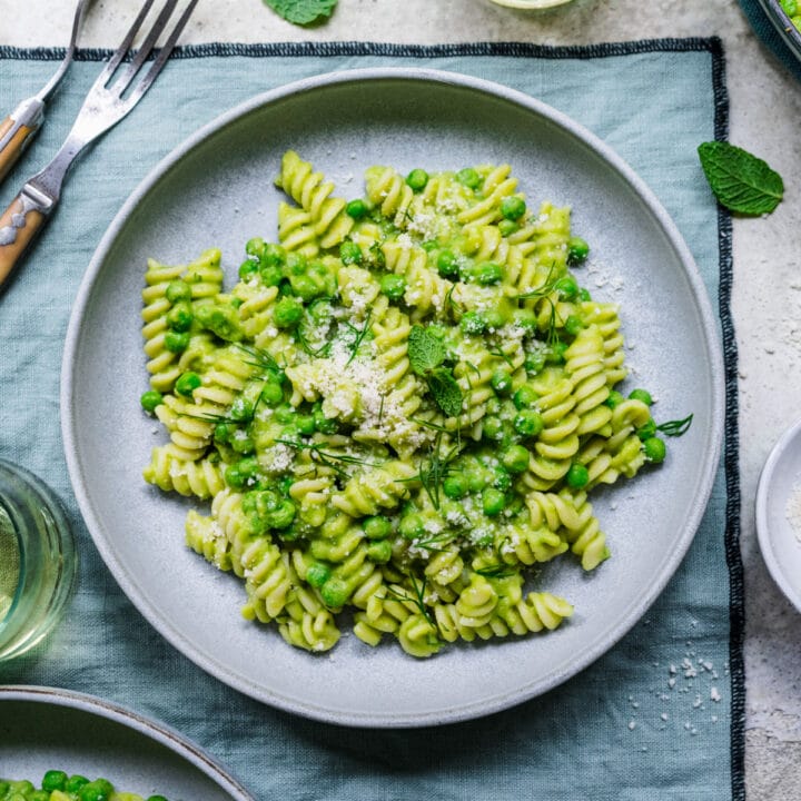 Pasta with Pea Sauce - Crowded Kitchen