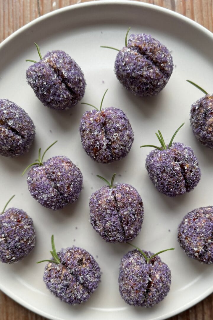 Sugar Plums - Crowded Kitchen