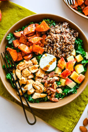 Harvest Bowl (Sweetgreen Dupe) - Crowded Kitchen