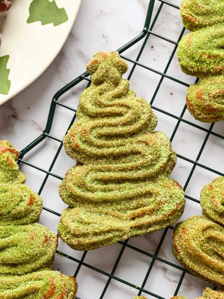 Christmas Kitchen Sink Cookies - Crowded Kitchen